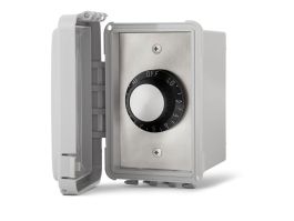 Infratech 240V Single Input Regulator Stainless Steel Surface Mount ...